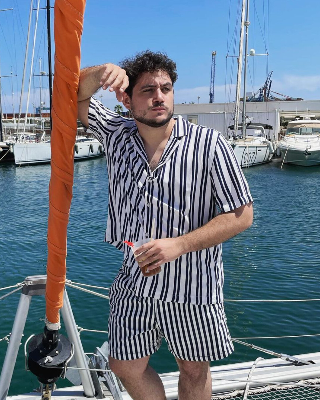 Dario Eme Hache | Vizz Agency